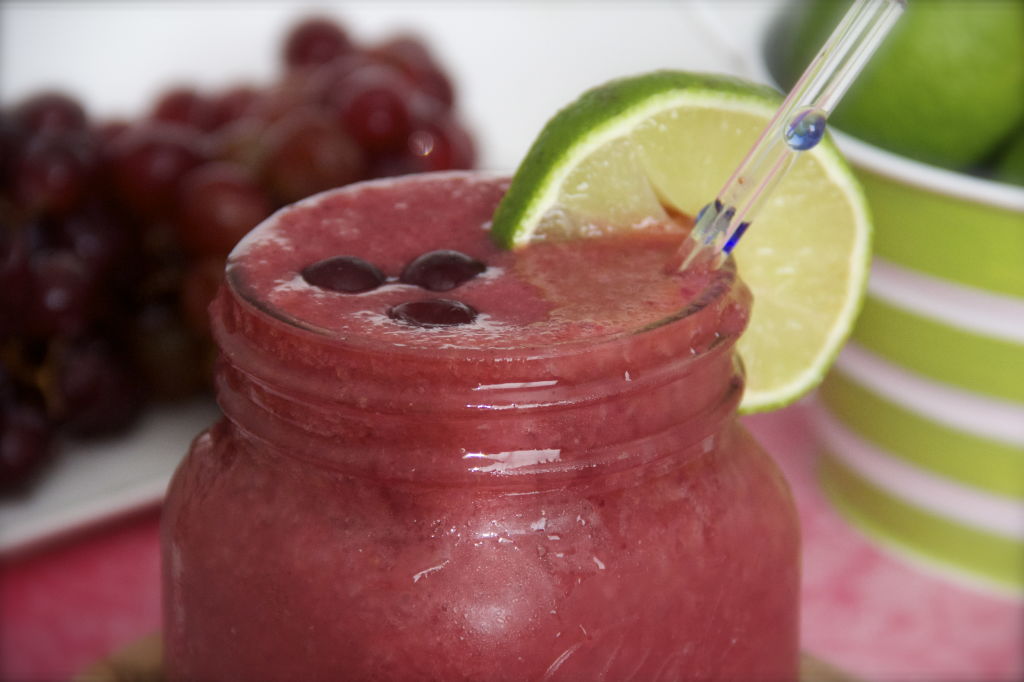 Raspberry Mint Grape Smoothie- Just Glowing With Health!
